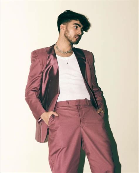 Fede Viegvani😻 Trajes Despistados Fede Vigevani Camisa Para Gorditas