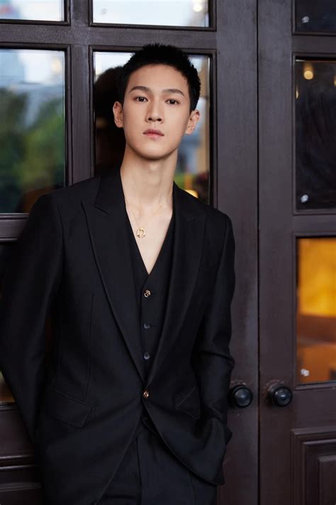 Pin On Li Yunrui
