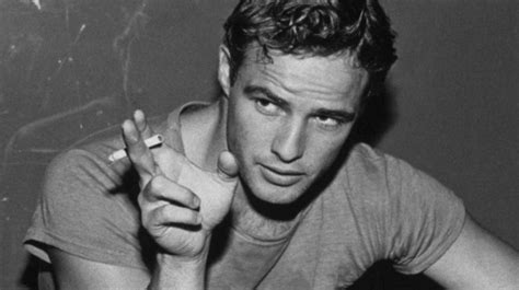 Videos Vingt Ans De La Mort De Marlon Brando La Carrière Du Sex Symbol Américain En Cinq