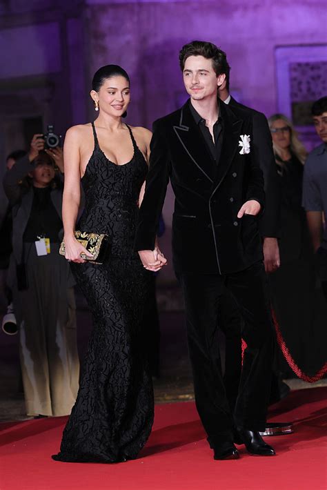 Тимъти Шаламе и Кайли Дженър са по влюбени от всякога Az Jenata