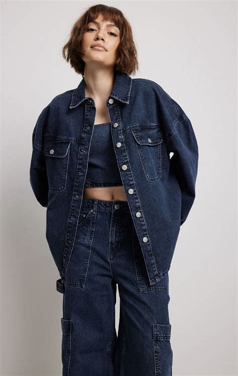 How To Dress Up Jeans 10 Ways To Make Your Denim Stand Out Stylecaster Outfit Jeans Dark