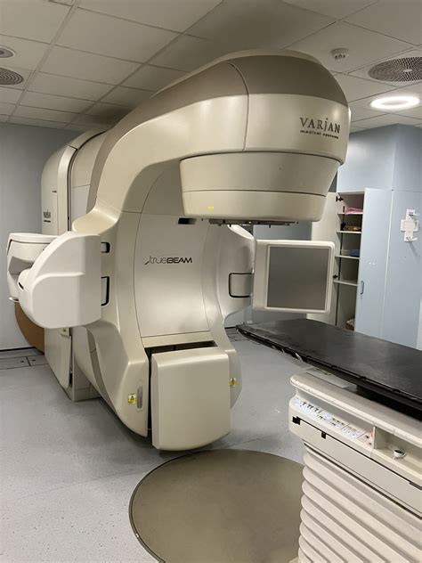 Generalüberholter Varian Truebeam Linearbeschleuniger 24c23 Ros