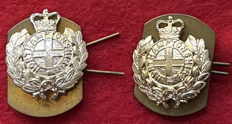 British Army Badges Anodised Northants Collar Badges