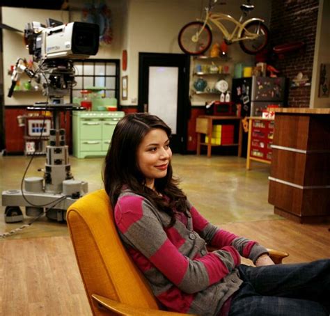 Pin By Kyra Takamora On Icarly Miranda Cosgrove Icarly Miranda Cosgrove Icarly