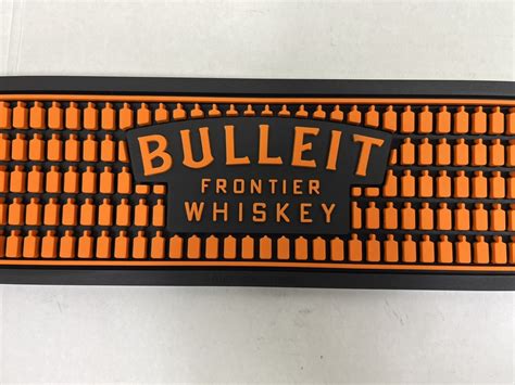 Bulleit Bourbon Logo Bulleit Bourbon 10 Jahre Kentucky Straight