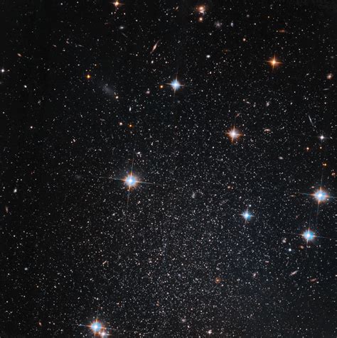 哈勃太空望远镜拍摄的飞马座矮球状星系（也称为仙女座vi） 神秘的地球 科学自然地理探索