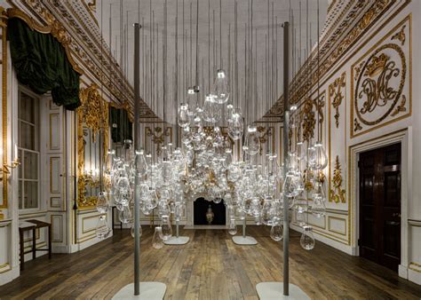 Mischertraxler Fills Vanda Room With Curiosity Cloud Installation