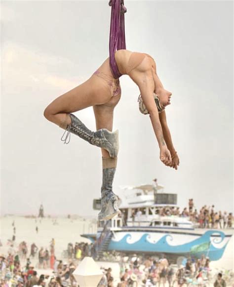 The Girls At The Burning Man Festival Burnergirls Sunallure Burning