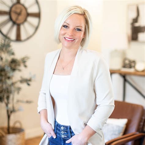 Ashley Handcock Re Max Advantage