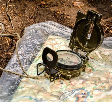 از قطب نما چه استفاده ای میشود؟ مگنت 98