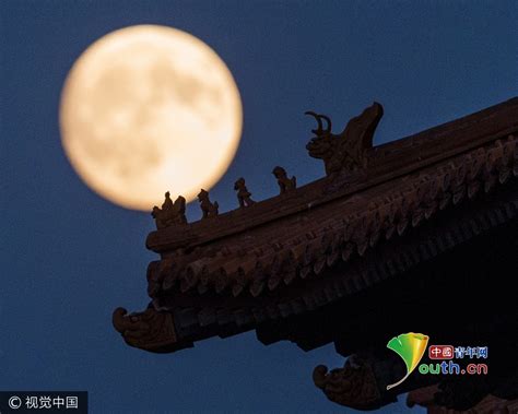 直击各地中秋夜圆月 图片频道 中国青年网