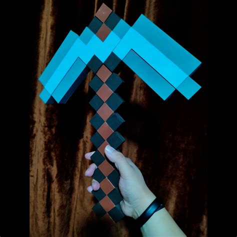Stl File Minecraft Pickaxe Real Sized And Textured・template To Download And 3d Print・cults