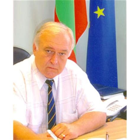 Задържаха кмета на Павел баня