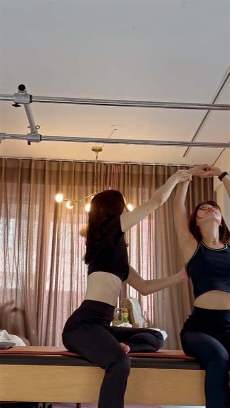 Natural Awareness Na Pilates🌿 꽃피는 봄이 오면 여성을 위한 산전 산후 임산부 필라테스 수업을 준비해 보려해요 여성의 신체 변화에