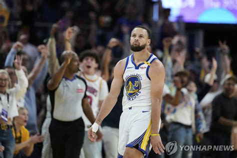 하든 39점 클리퍼스 골든스테이트 꺾고 Po 직행…커리 36점 분투