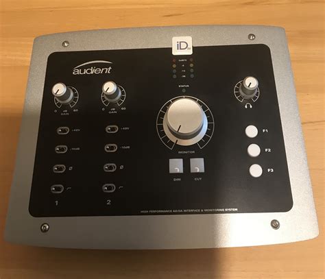 Sold Elsewhere Audient Id22 Ad Da Interface And Monitoring System