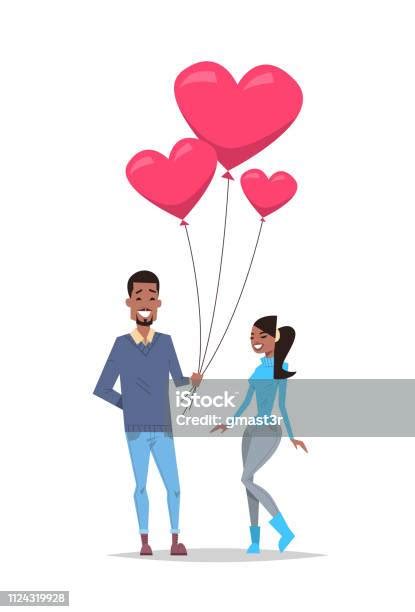 남자 여자 사랑 전체 길이 수직 격리에 핑크 하트 모양 공기 풍선을 행복 한 발렌타인 데이 휴일 개념 아프리카계 미국인 커플을 주는 하트 모양에 대한 스톡 벡터 아트 및