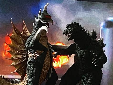 Godzilla Vs Gigan R Godzilla