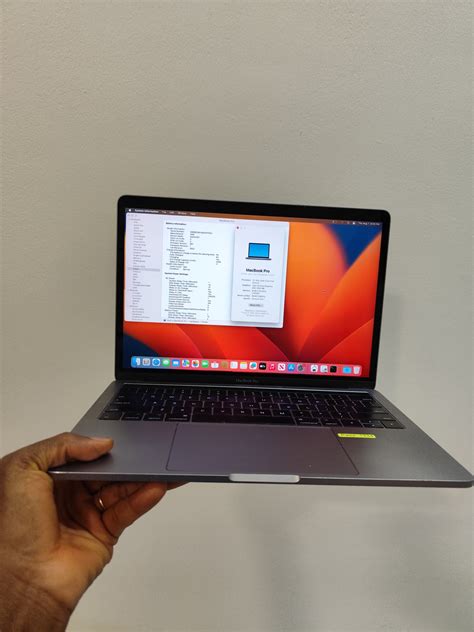 Apple Macbook Pro Core I Gb Ram Gb Ssd Touchbar Techobra
