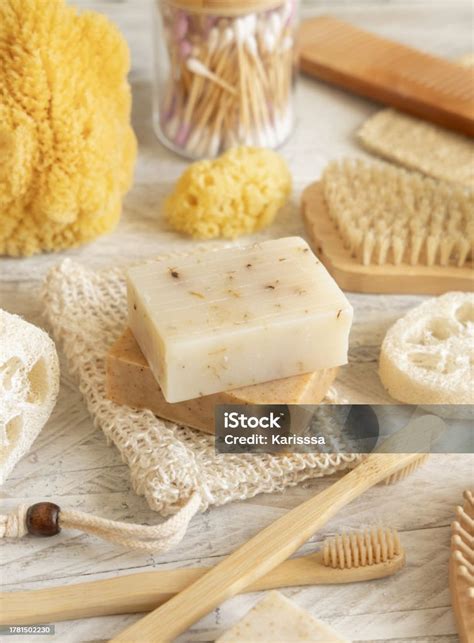 베이지 색 수제 비누 바 비누 보호기 가방 근처 위생 항목 닫기 0명에 대한 스톡 사진 및 기타 이미지 0명 건강관리와 의술 공예 Istock