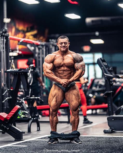 Stuart Sutherland The Rising Star Of Open Bodybuilding Tikkay Khan