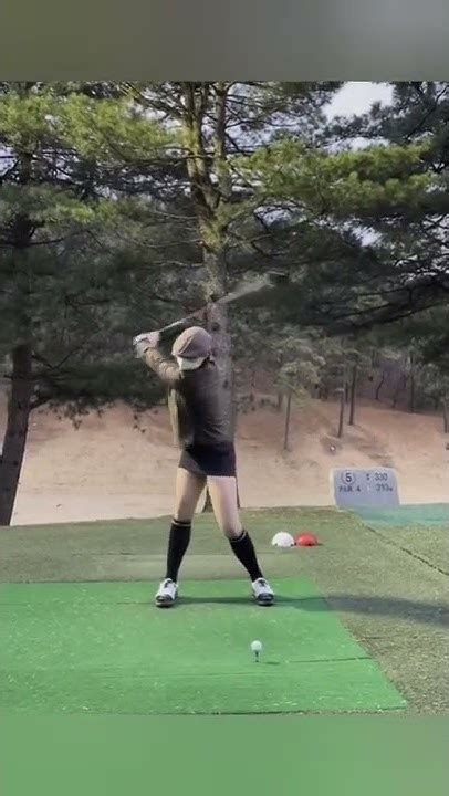 드라이버 테이크백부터 다운스윙 이것만 보시면 되요~ 👍👍👍 예쁜 골프스윙tv Shorts Golf Golfswing Youtube