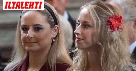 Harvoin Julkisuudessa Nähdyt Prinsessa Sofian Upeat Siskot Keräsivät Katseita Kirkossa Katso Kuvat