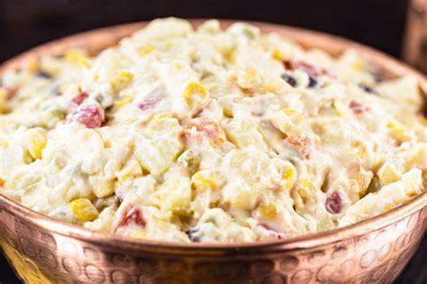 당근 토마토 완두콩 건포도 과일 감자 및 기타 야채와 혼합 브라질에서 전통 장식 마요네즈 감자 샐러드에 대한 스톡 사진 및 기타 이미지 Istock