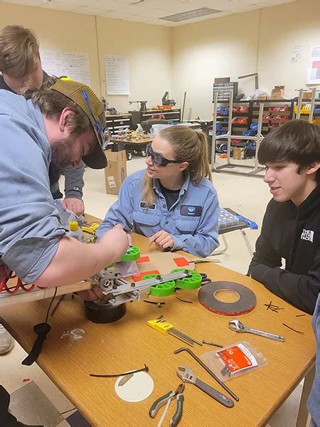 People Who Make A Difference Hayley Cullen Waupaca Foundry