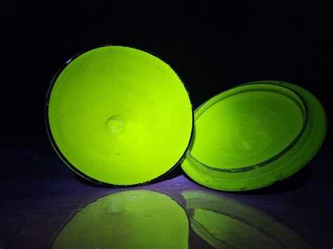 Uranium Glazes Of Different Colors R Radioactive Stuff