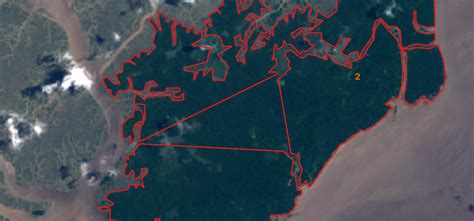How To Delete And Reconnect Lines In A Polygon In Qgis Geographic Information Systems Stack