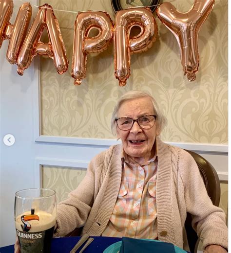 105 Year Old Kathleen Hennings Reveals The 5 Secrets Of Her Longevity