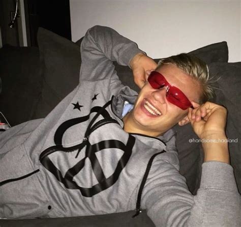 Pin Af P Erling Lyng
