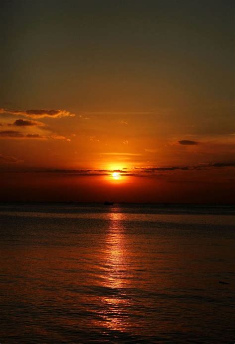 Pin By ⎈иαтυяє⎈ On ⭐️σ¢єαи⭐️ Sunset Pictures Sunset Nature Sunrise