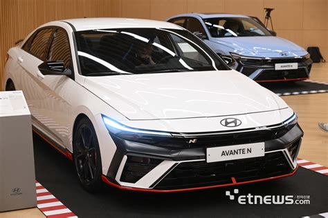 현대차 더 뉴 아반떼 N 공개 전자신문