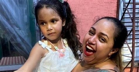 Filha De Magrinha Ellen Morre Ao Ficar Sem Leito De Uti Em Hospital P Blico