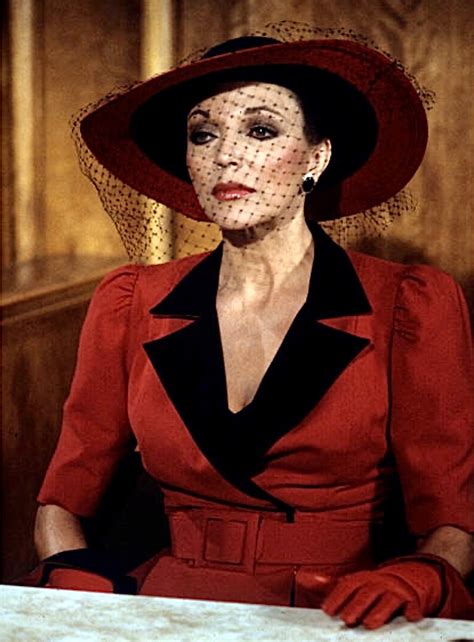 Wanted Red And Black Suit Veiled Hat And Gauntlet Gloves Joan