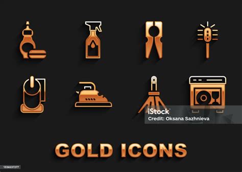 전기 철 화장실 브러시 식기 세척기 기계 손잡이 빗자루 종이 롤 옷 핀 식기 세척 액체 병 및 청소 스프레이 아이콘을 설정합니다 벡터 가정 생활에 대한 스톡 벡터 아트 및