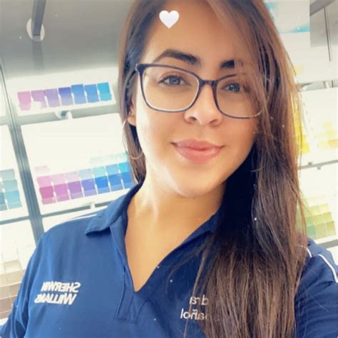 Kassandra Moreno Assistant Manager Sherwin Williams Linkedin