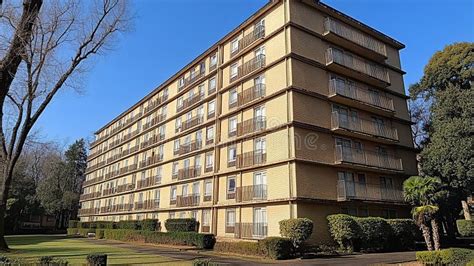Multi Story Apartment Building With Balconies Stock Illustration Illustration Of Complex