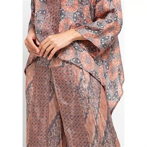 Jual Nayara Batik Set Willa Salem Baju Kondangan Pesta Kaftan Set