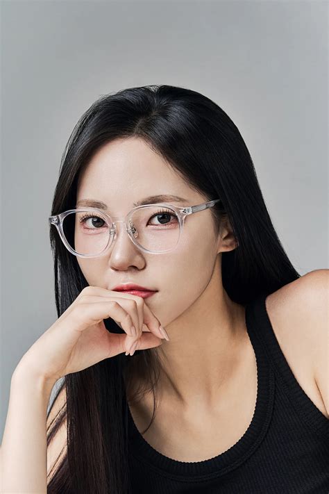 [진행 촬영 보정] 낫비비 선글라스 안경테 모델 사진 촬영 제품·홍보 사진 포트폴리오 크몽