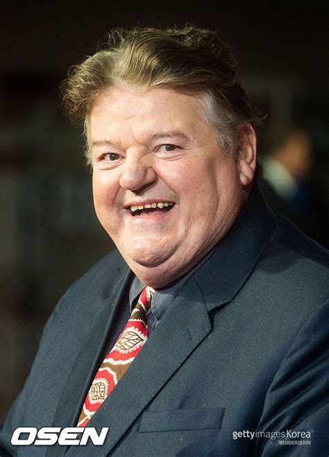 해리포터 해그리드役 로비 콜트레인 사망 향년 72세 [oh Llywood]