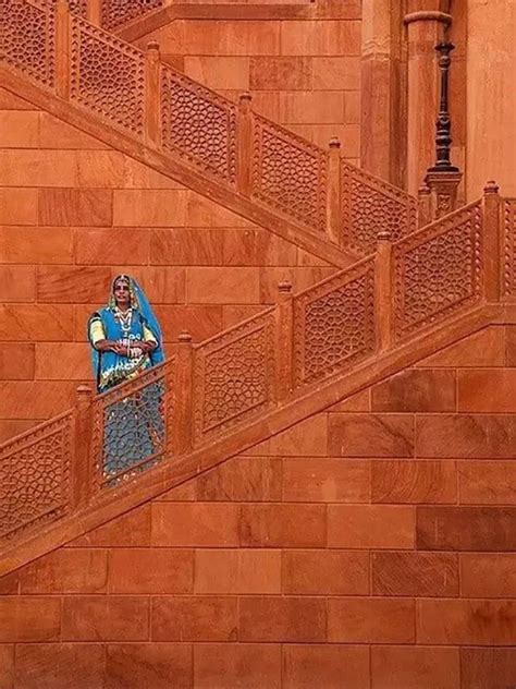 鲁米的诗：看看你自己，然后记住我｜文摘文学爱好者