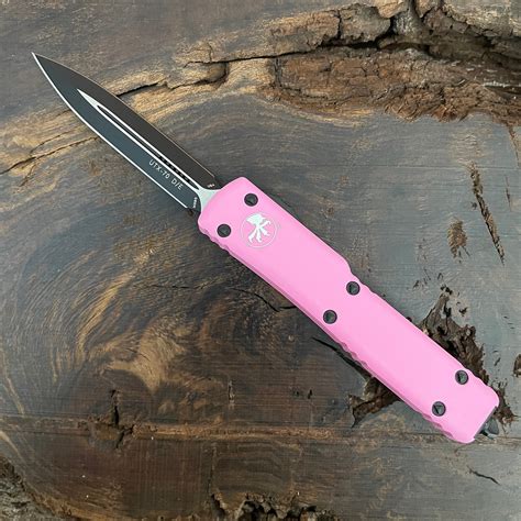 Microtech Utx 70 D E Cerakote Pink Handle Black Standard Blade 147 1bpk American Edge Knives
