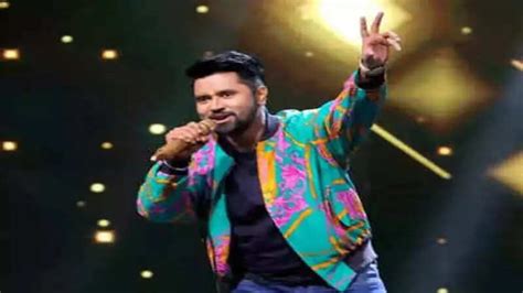 Shubhadeep Das Chowdhury Wins The Trophy Of ‘super Singer Season 4
