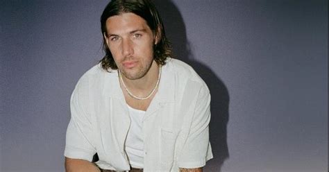 Having A Good Day Singer Jake Scott Keeps A Positive Outlook