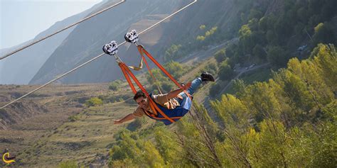 زیپ لاین نمک آبرود تجربه متفاوت پرواز در آسمان شمال ره بال آسمان