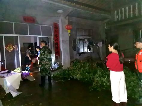 【全力以赴 防汛救灾】《江西日报》点赞永修县广大党员干部全力转移安置群众澎湃号·政务澎湃新闻 The Paper