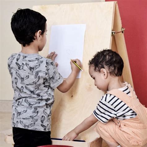 مرسم الفنان الصغير